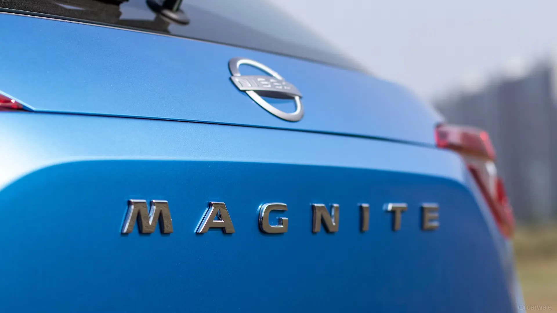 Magnite Rear Logo Image, Magnite Photos in India - CarWale