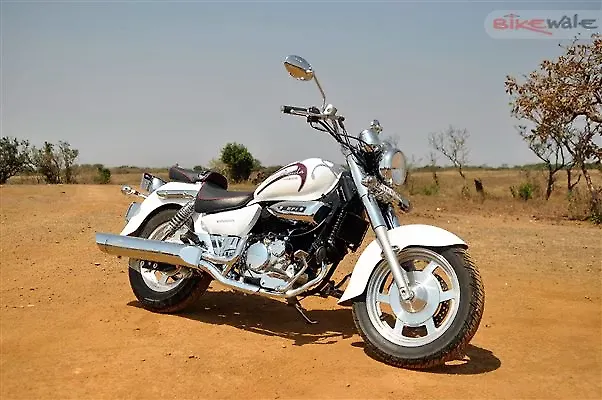 Hyosung Aquila GV250 - BikeWale