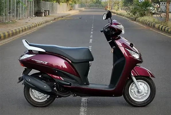 Road Test: Yamaha Alpha - BikeWale