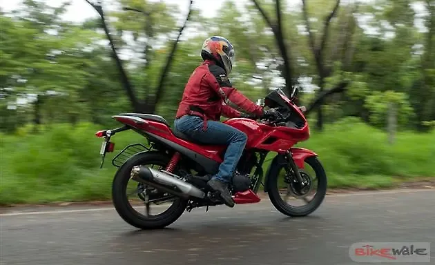 2014 Hero Karizma R - BikeWale