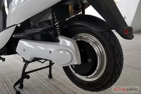 Hero Photon: An electric experience - BikeWale