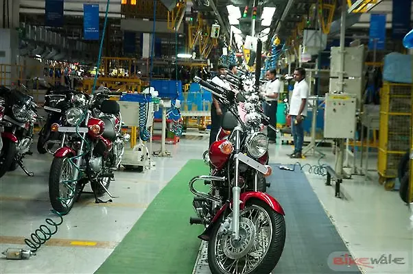 Exclusive: Bajaj Chakan plant visit - BikeWale
