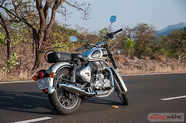 Royal Enfield Classic 500 - BikeWale