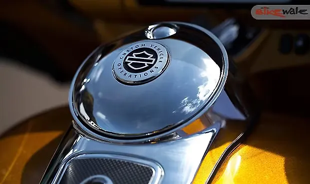 Harley-Davidson CVO Limited picture gallery - BikeWale