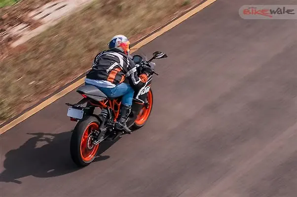 KTM RC 200 First Ride Review - BikeWale