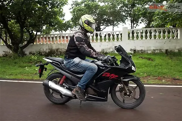 2014 Hero Karizma ZMR - BikeWale