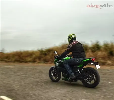 India Exclusive : Kawasaki Z250 - BikeWale