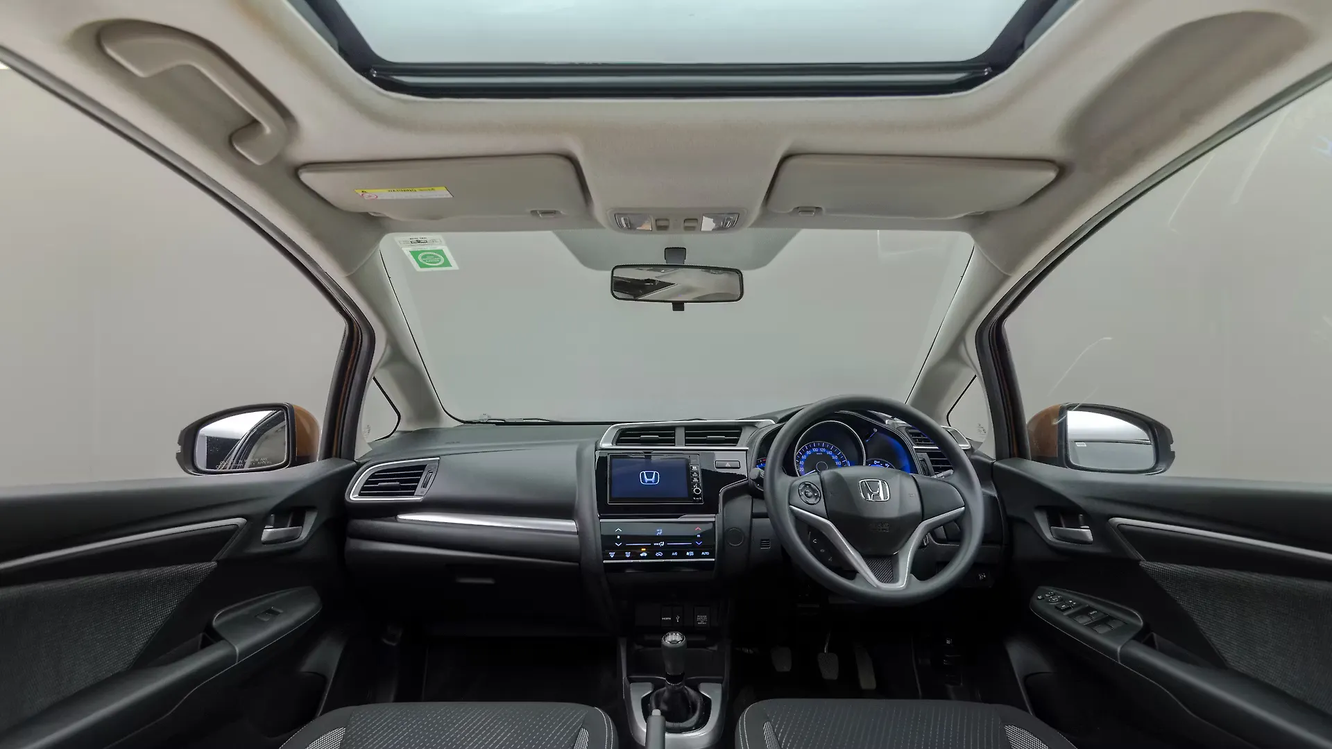 Honda WR-V Photo, Honda WRV Interior Image - CarWale