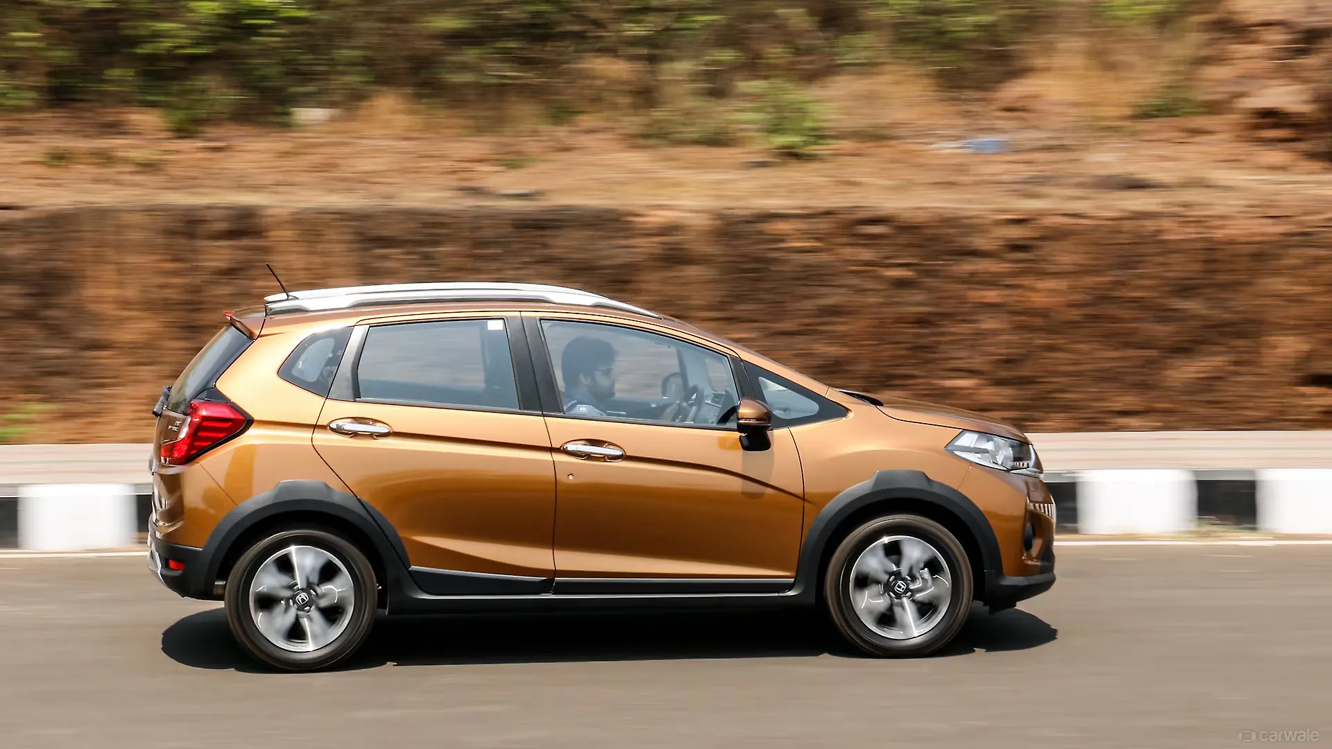 Honda WR-V Photo, Honda WRV Exterior Image - CarWale
