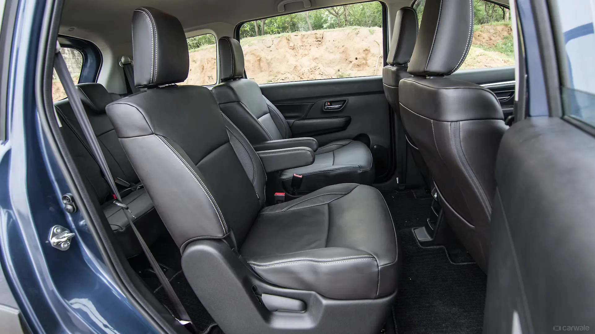 XL6 Photo, Interior Image - CarWale