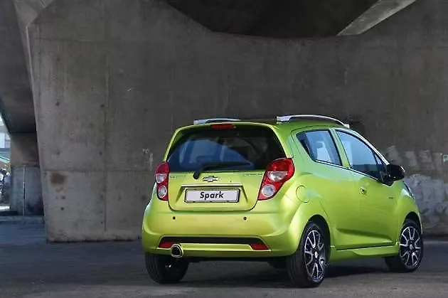Chevrolet launches facelifted Beat in South Africa - CarWale