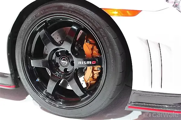 2015 New York Auto Show: Nissan Nismo GT-R showcased - CarWale