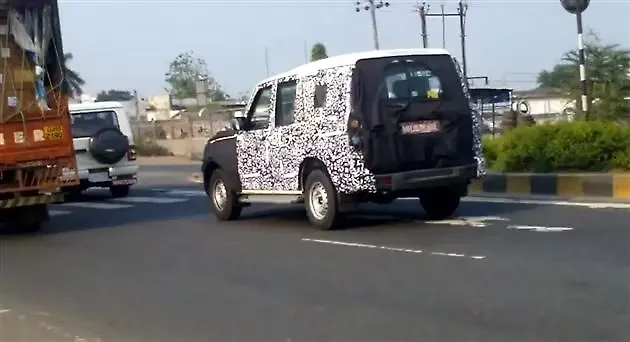 Mahindra Scorpio facelift and Bolero spotted testing - CarWale
