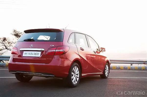 Mercedes-Benz B-Class facelift - CarWale