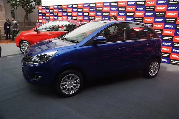 Tata Bolt hatchback design review - CarWale