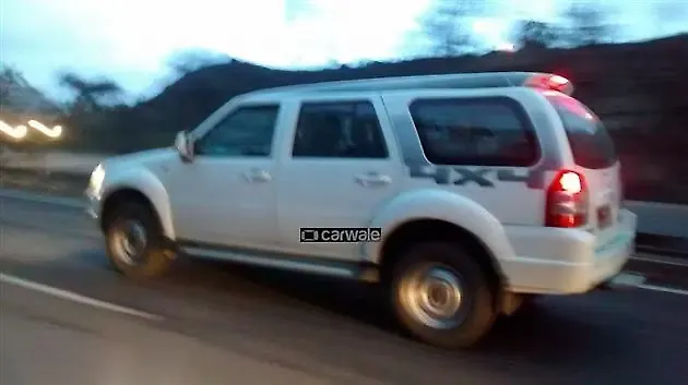 Force One 4X4 EX variant spotted on test - CarWale