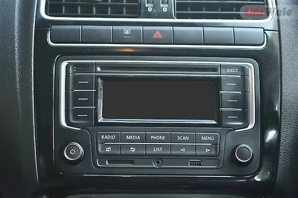 Volkswagen Polo [2012-2014] Price, Images, Colors & Reviews - CarWale