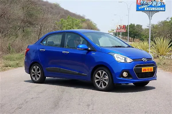 Hyundai Xcent [2014-2017] Price, Images, Colors & Reviews - CarWale