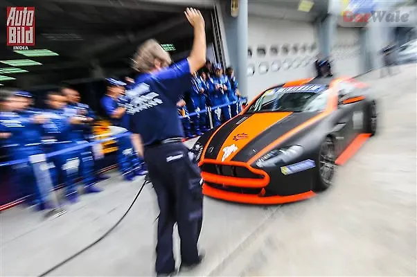 Michelin Pilot Experience - CarWale