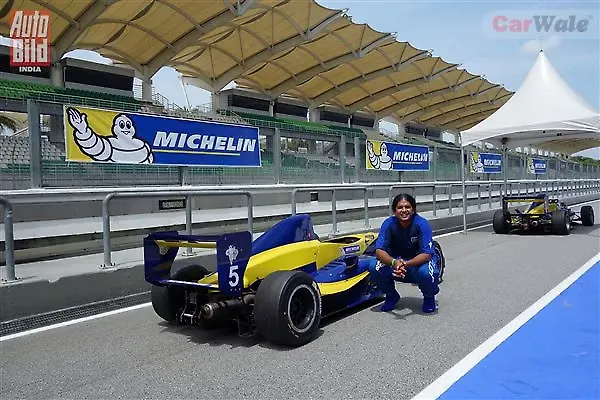 Michelin Pilot Experience - CarWale