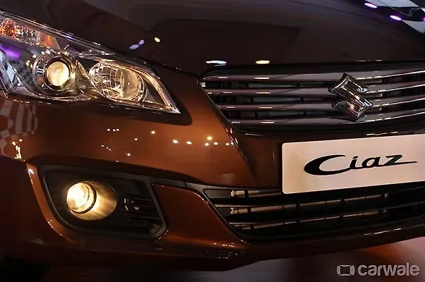Maruti Ciaz picture gallery - CarWale
