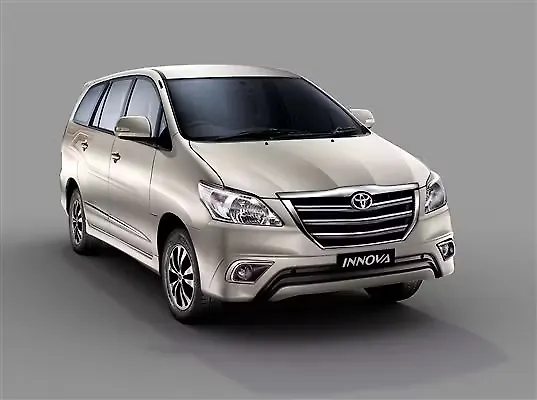Toyota launches Fortuner 4X4 AT and updated Innova - CarWale