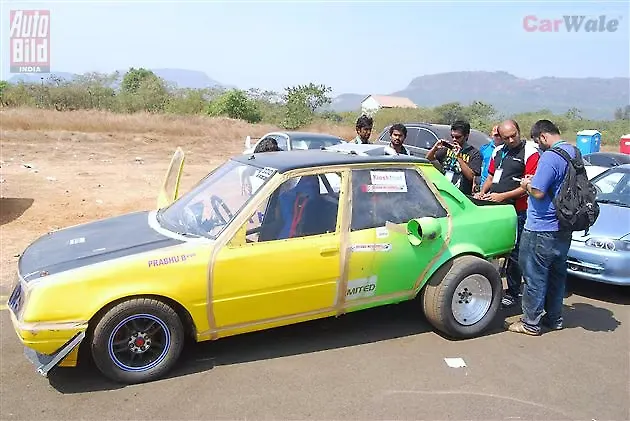 2013 Valley Run: Where you brag about what you drag - CarWale