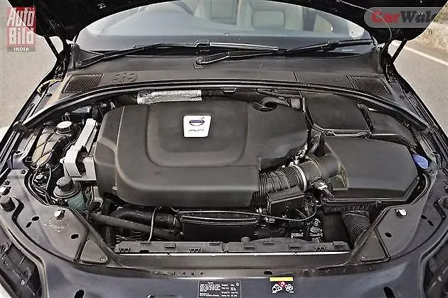 Audi A4 vs Volvo S80 - CarWale