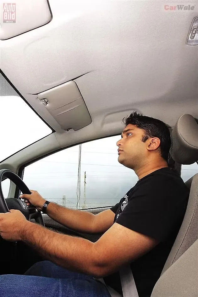 Tips to Control Road Rage - CarWale