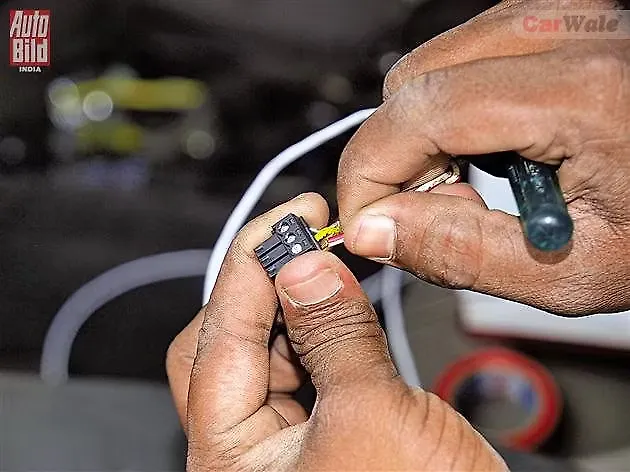 How to Install GPS Car Tracking System - CarWale