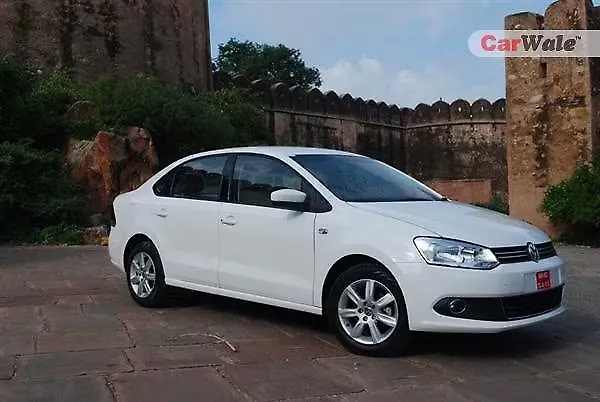 Volkswagen Vento [2012-2014] Price, Images, Colors & Reviews - CarWale