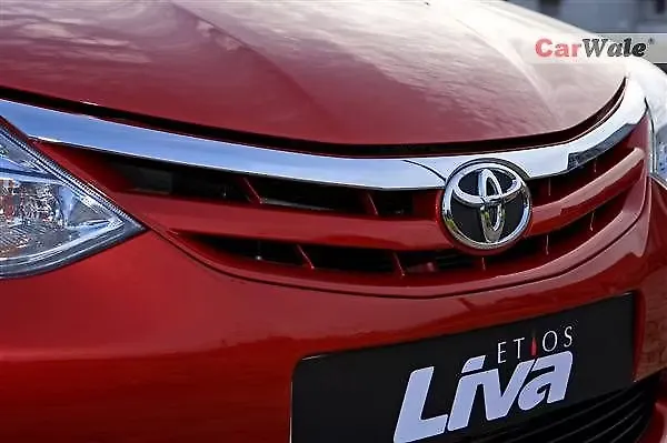 Liva-ing a good life - CarWale