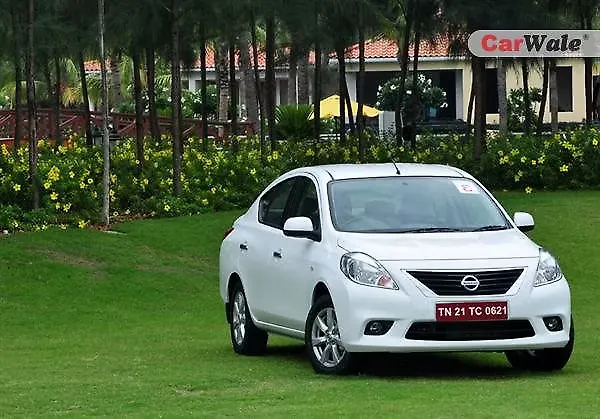 Nissan Sunny Price, Images, Colors & Reviews - CarWale