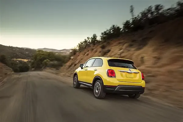 Fiat 500X unveiled at 2014 LA Auto Show - CarWale