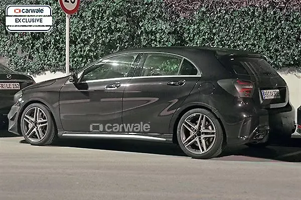 Mercedes-Benz A45 AMG facelift spotted on test - CarWale