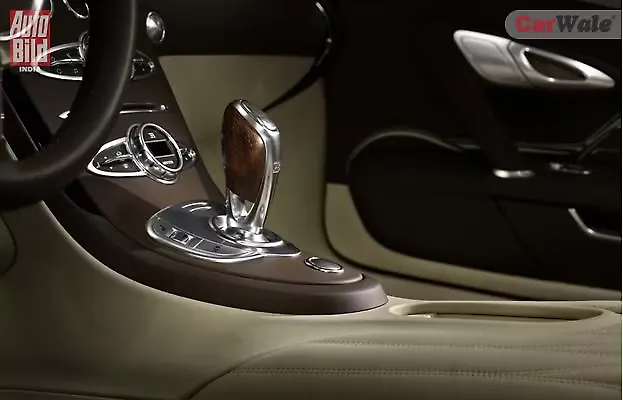 2013 Frankfurt Motor Show: Bugatti unveils second ‘Legend Edition ...