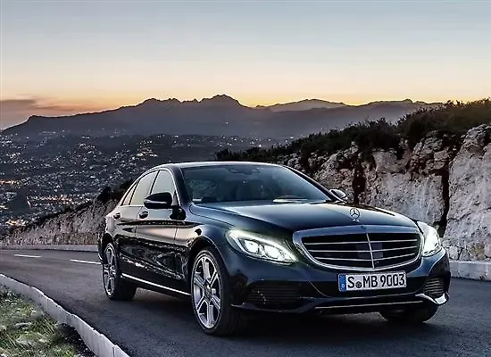 Mercedes-Benz C-Class hatchback rendered - CarWale