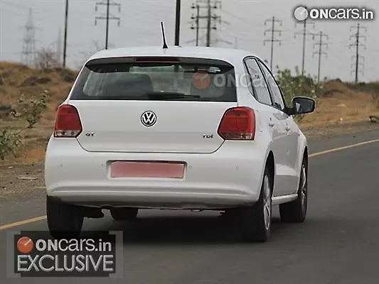 Volkswagen Polo GT diesel spied testing - CarWale