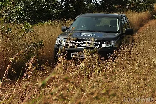 Freelander 2 Driving Experience - CarWale