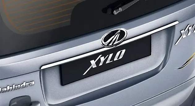 Mahindra launches updated Xylo; Revises prices of BS4 variants - CarWale