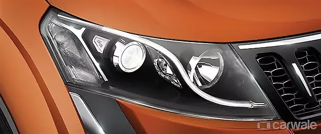 Mahindra XUV 500 facelift picture gallery - CarWale
