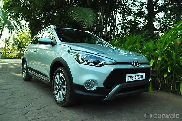 Hyundai i20 Active - CarWale