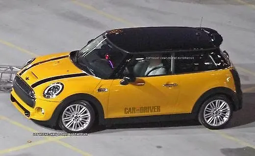 2014 Mini Cooper spotted sans camouflage during photo shoot - CarWale