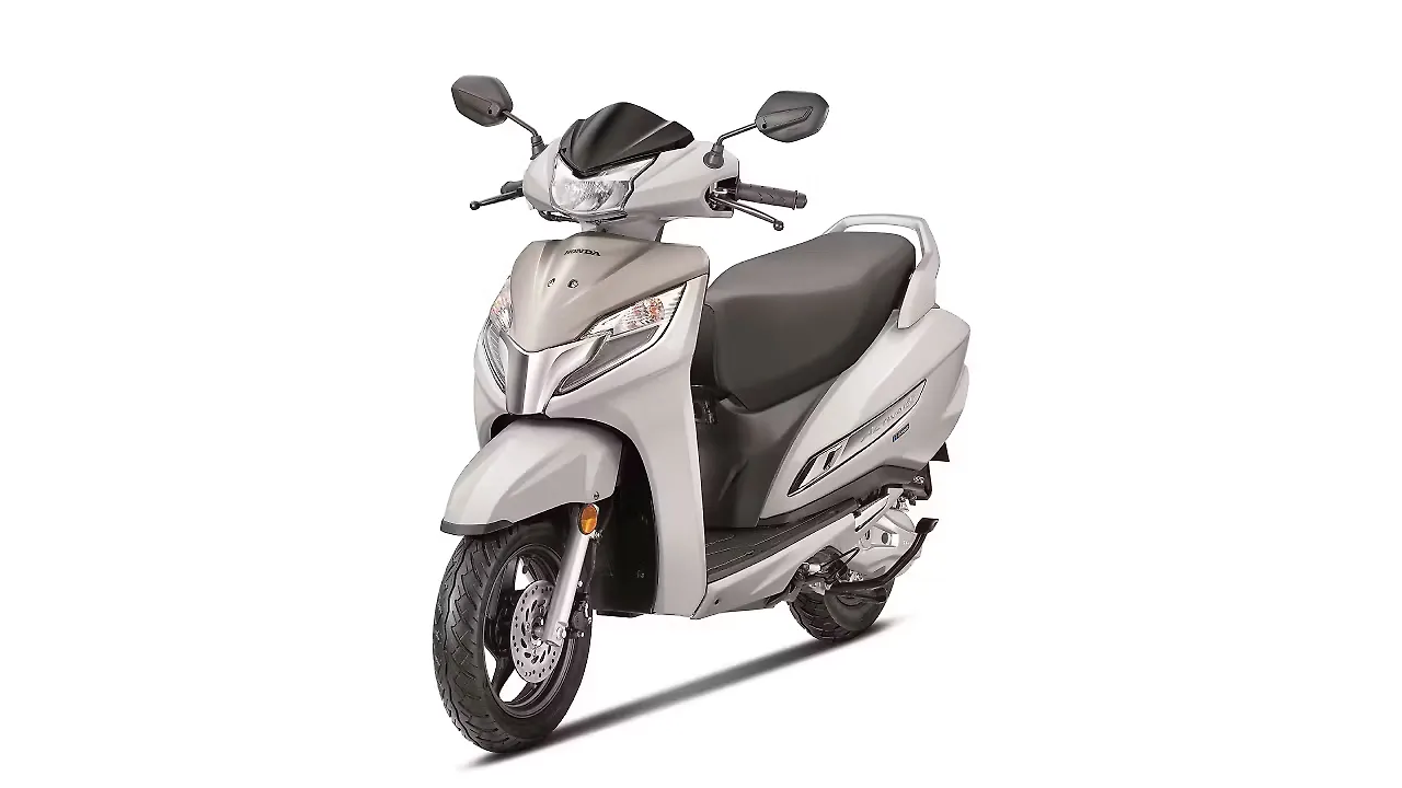 Cc Metal Body Honda Activa 6G, Fuel Tank Capacity: L, Vehicle Model ...
