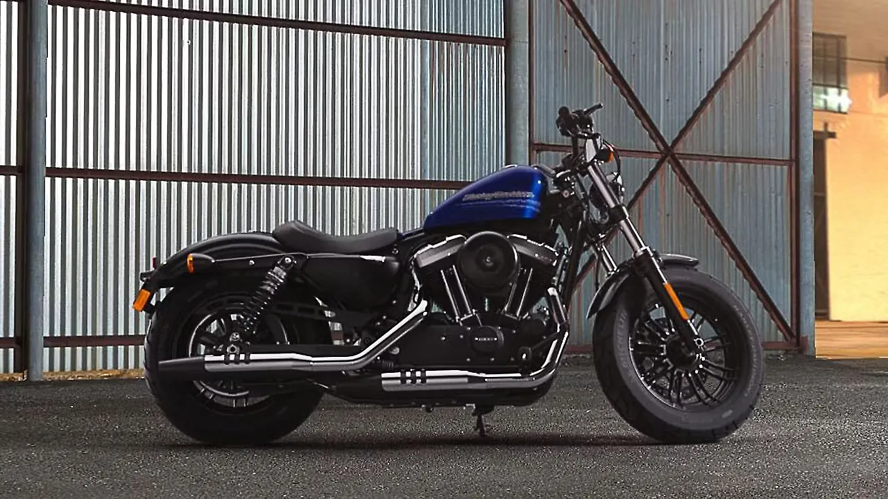 Blue Harley Davidson Bikes