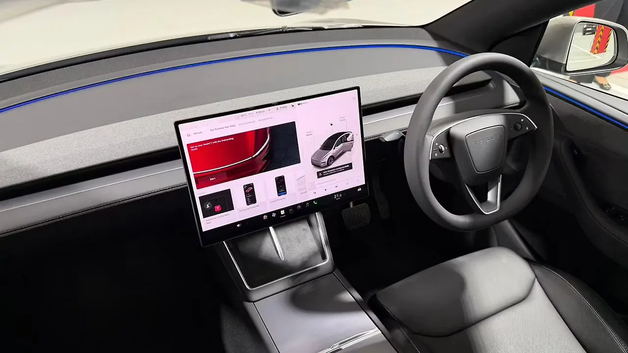 Tesla Model Y vs Model Y L: What’s Different - CarWale