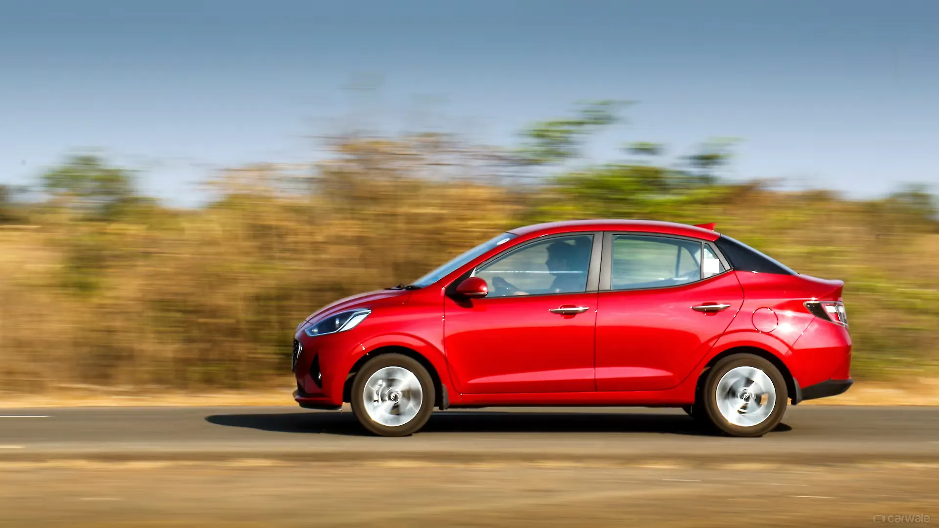 Hyundai Aura Images, Interior & Exterior Photo Gallery - CarWale
