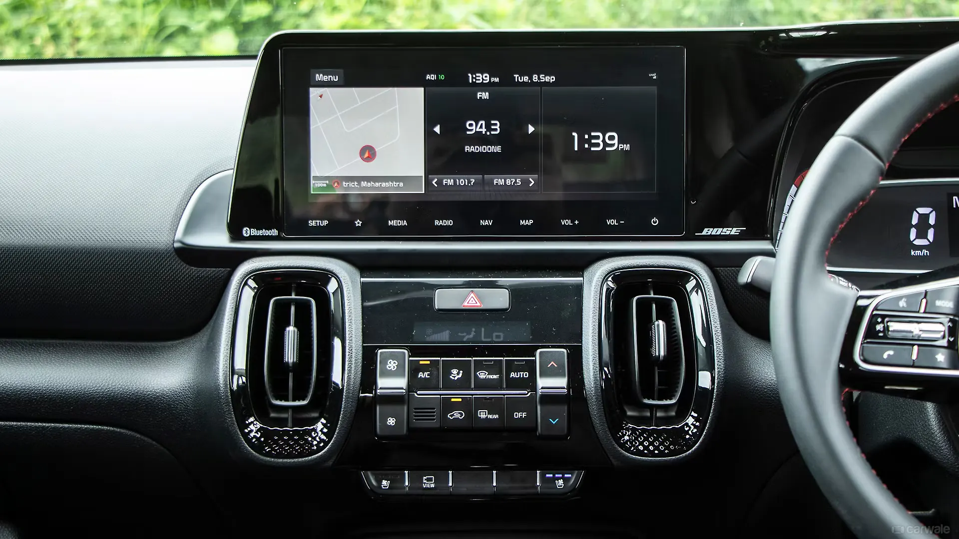 Kia Sonet Photo, kia sonet center console centre console storage12 ...