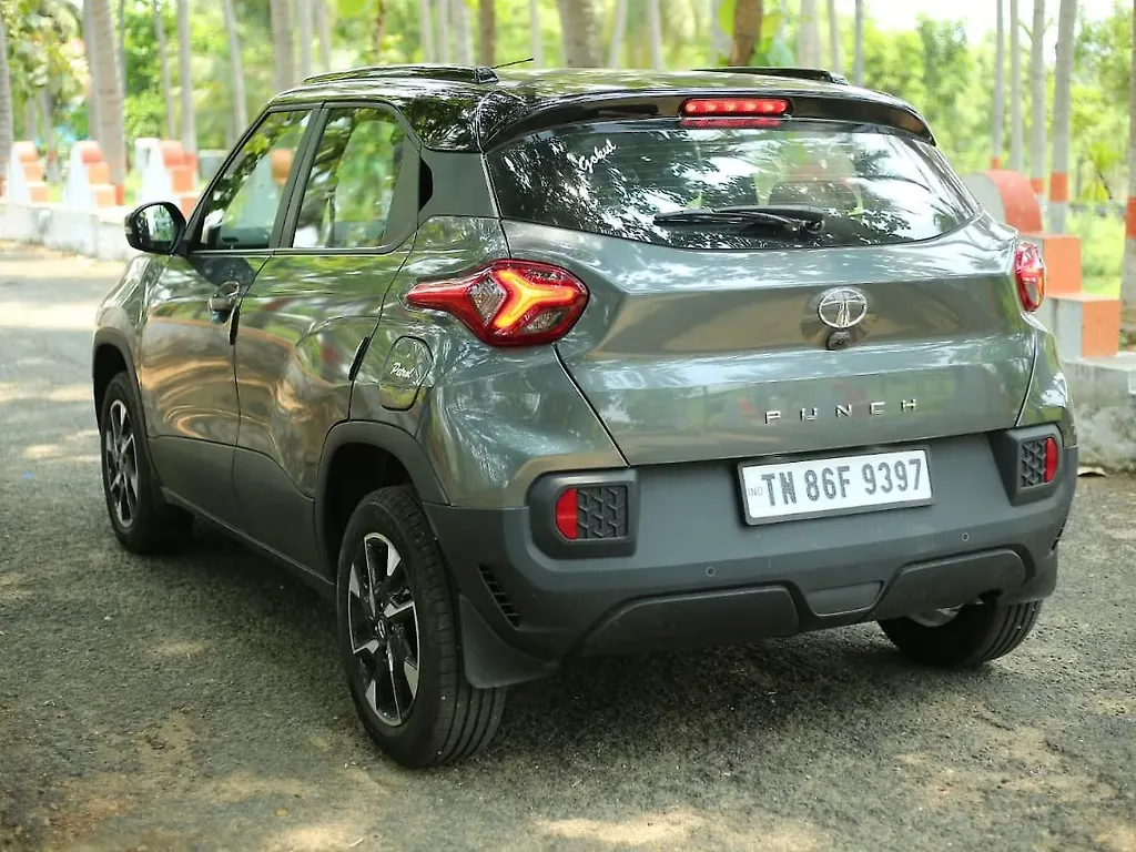 Used 2022 Tata Punch Creative Dual Tone [2022-2023] for sale in Erode ...