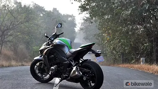Kawasaki Z1000 Side Image – BikeWale